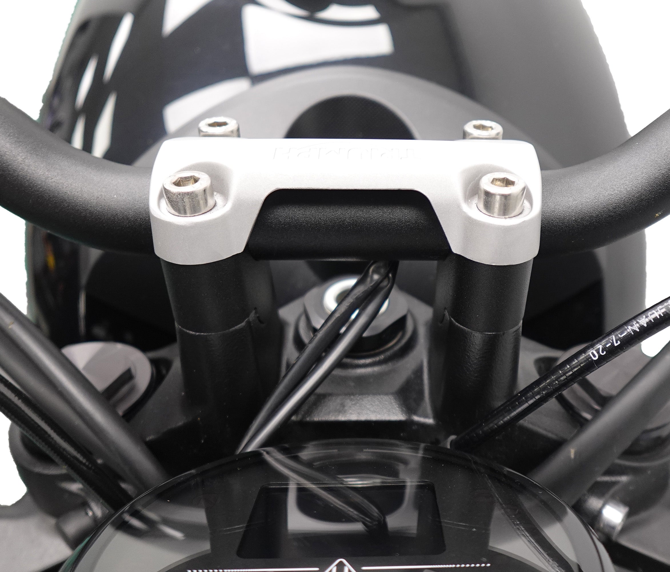 Evotech Handlebar Riser - Triumph Trident (2021 - 2024) – Bike-Shop.com.au
